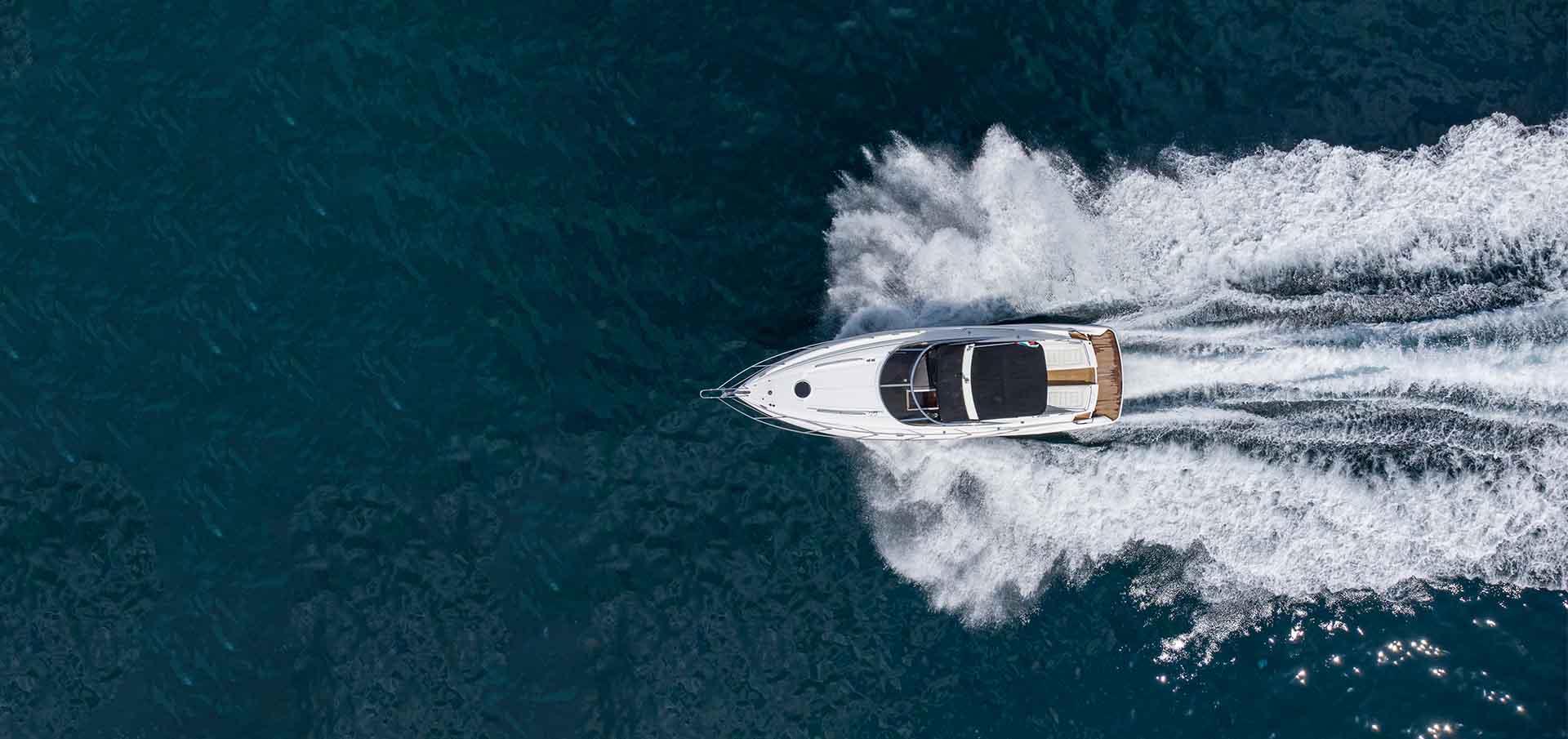 4 Best Watercraft Rental Options: Ride Waves Your Way